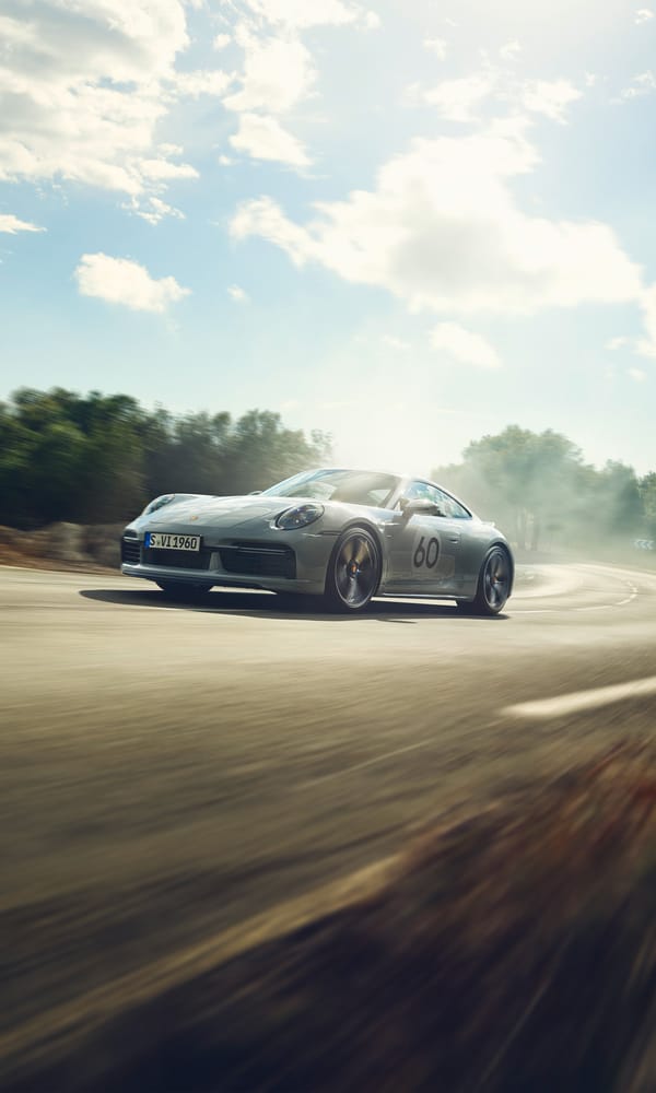 Обои на рабочий стол: Porsche, 911 Sport Classic, 2023