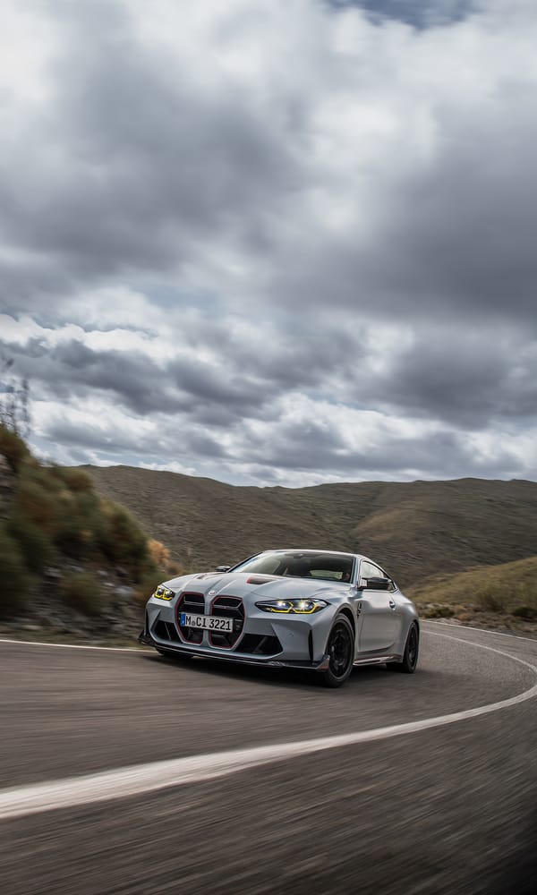 Обои для рабочего стола: BMW, M4 CSL, 2023