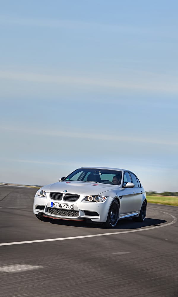 Обои на рабочий стол: BMW, M3 CTR, 2011