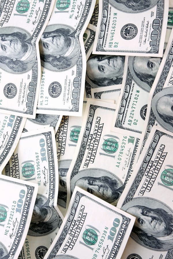 Фон для рабочего стола: разное, золото, купюры, монеты, доллары